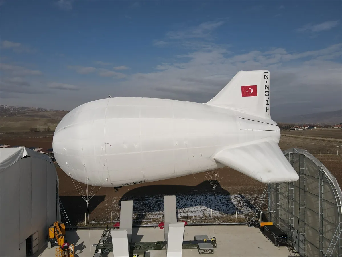Yerli aerostat GÖKÇERİ "uçan karakol" görevlerine hazırlanıyor ...